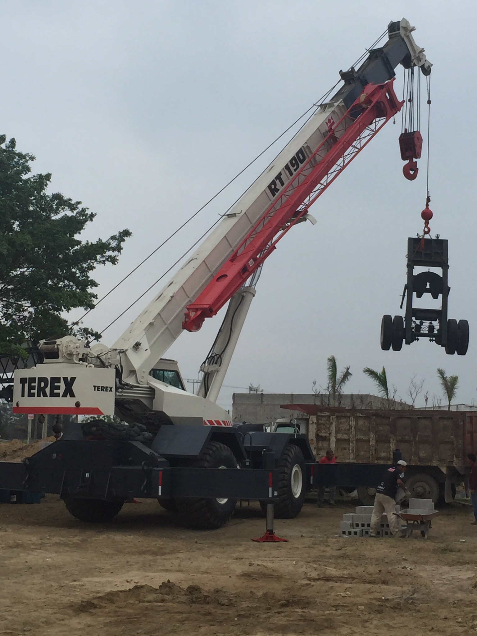 Grúas Industriales - Transporte de Carga Dimensionada en Altamira